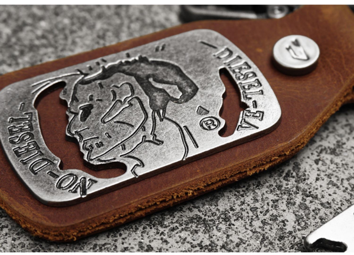 Cool Bottle Opener Keychain Coolest Keychains Leather Fob Keychain Men ...