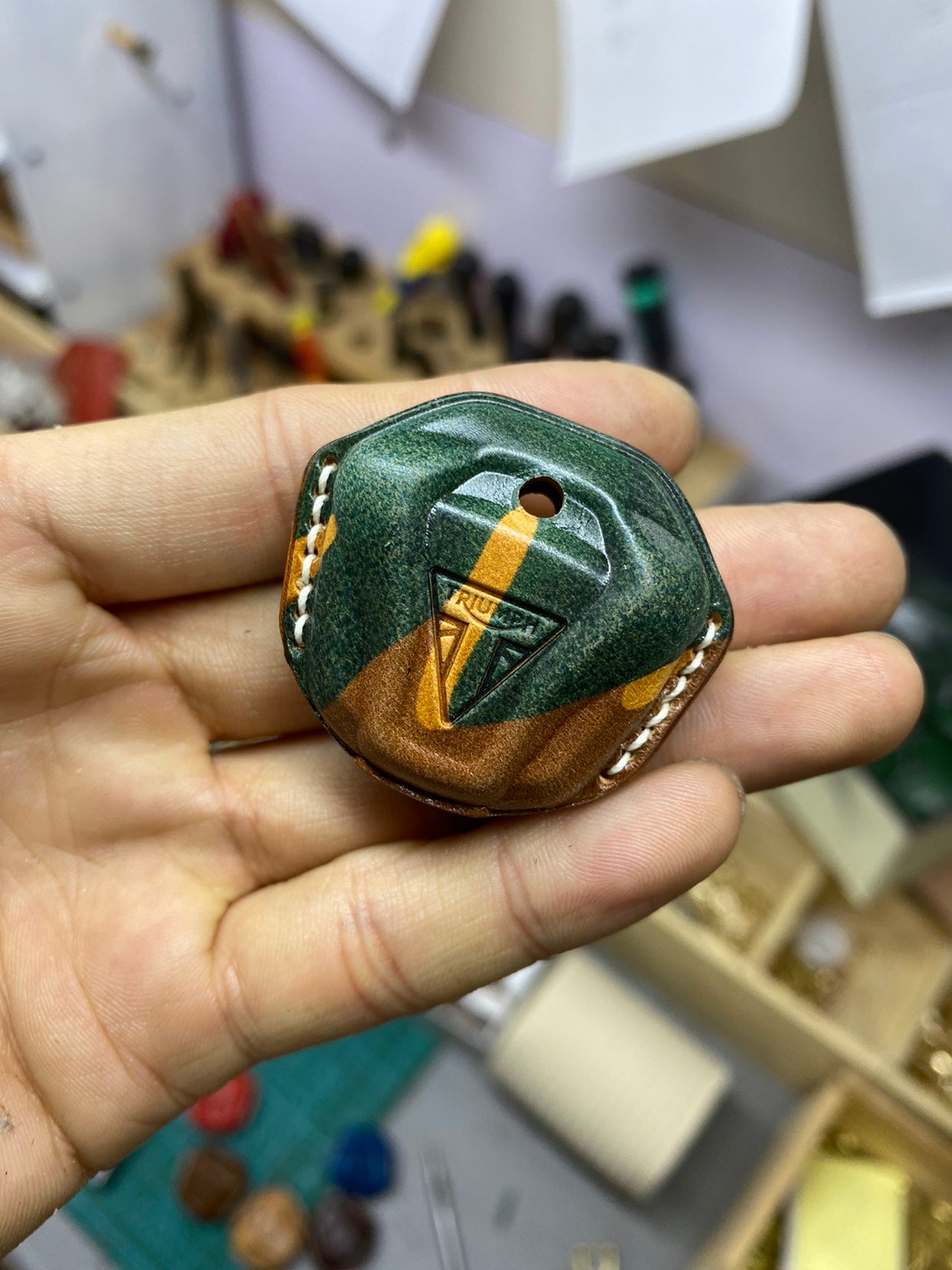 Cool Leather Triumph Bike Keychain T100/T120/Bobber Handmade Triumph M ...